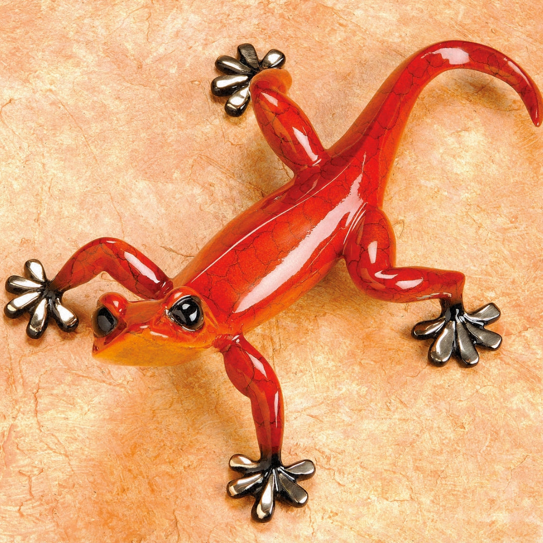 CHICO | PoP x HoyPoloi Gallery